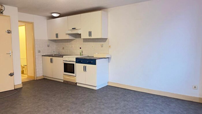 Appartement à louer - Est, Saint-Junien - 2 pièces - 1 chambre