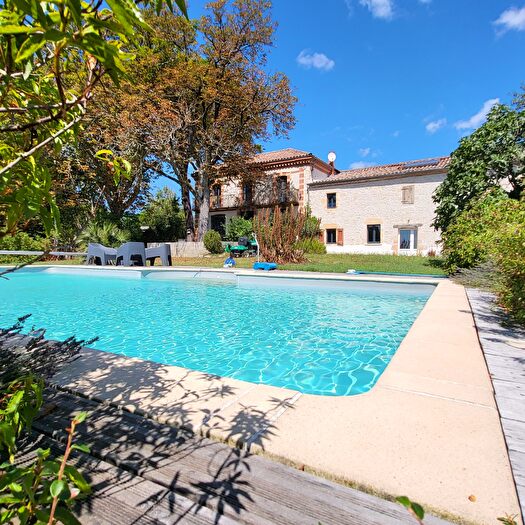 Puygouzon - Maison 8 pièces à vendre