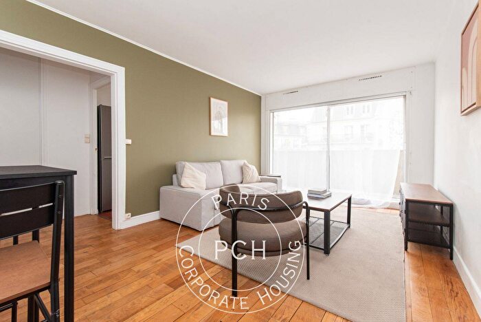 Trudaine-Maubeuge, Paris 9ème arrondissement : Appartement 2 pièces à louer