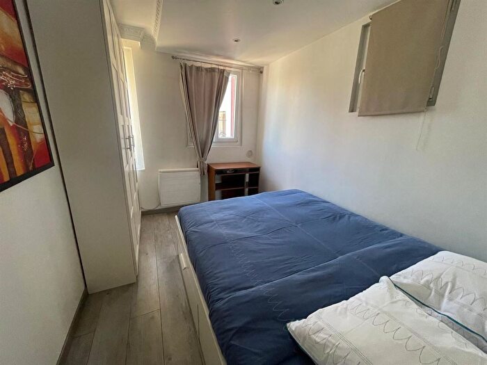 Appartement à louer - Villejuif, Gripons, Pasteur - 4 pièces - 3 chambres