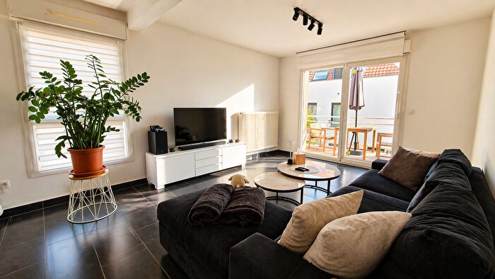 Appartement à vendre - Rixheim, Centre-ville, Gare - 3 pièces - 2 chambres