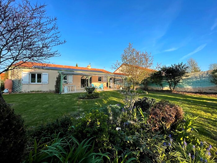 Maison à vendre - Bégrolles-en-Mauges - 5 pièces - 3 chambres