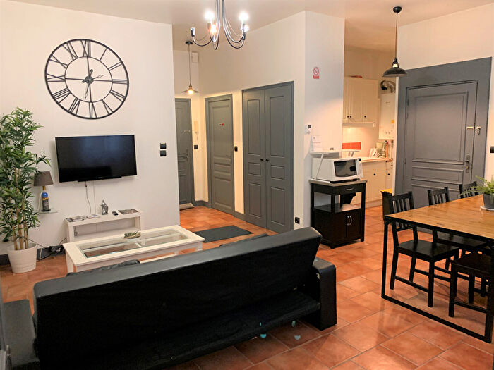 Carcassonne, Centre-ville : Appartement 3 pièces à louer