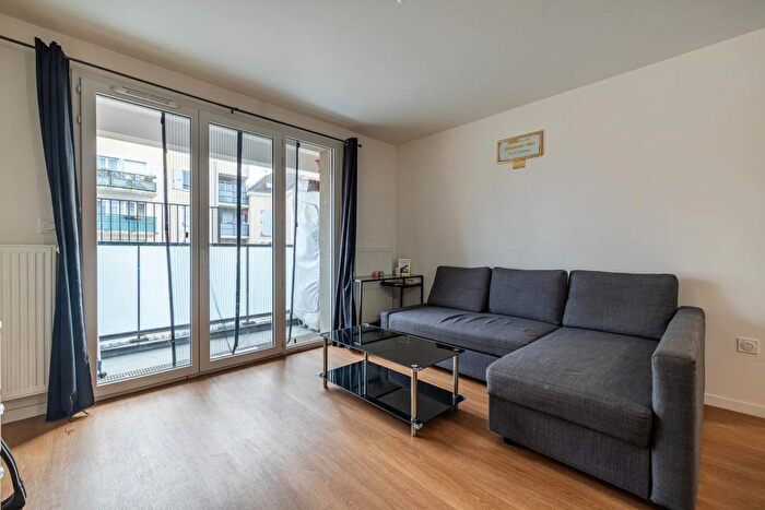 Appartement à vendre - Corbeil-Essonnes, Nacelle, Papeterie - 2 pièces - 1 chambre