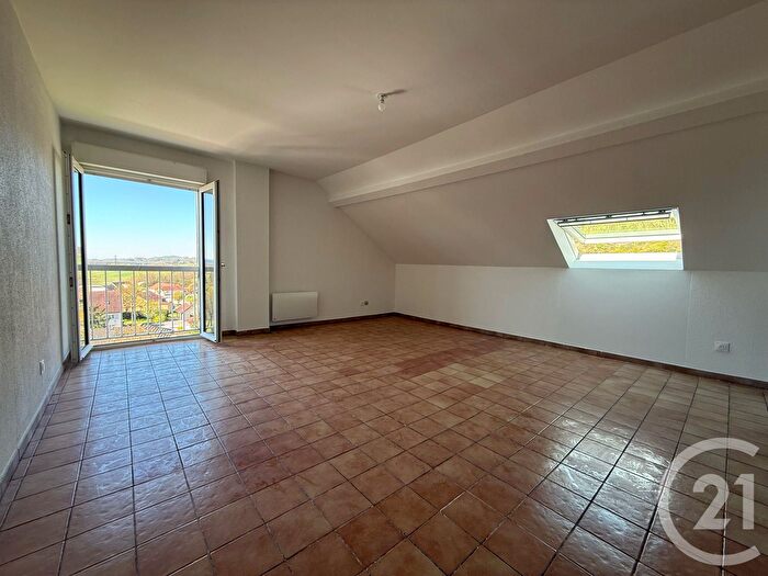 Appartement à louer - Gennes - 3 pièces - 2 chambres