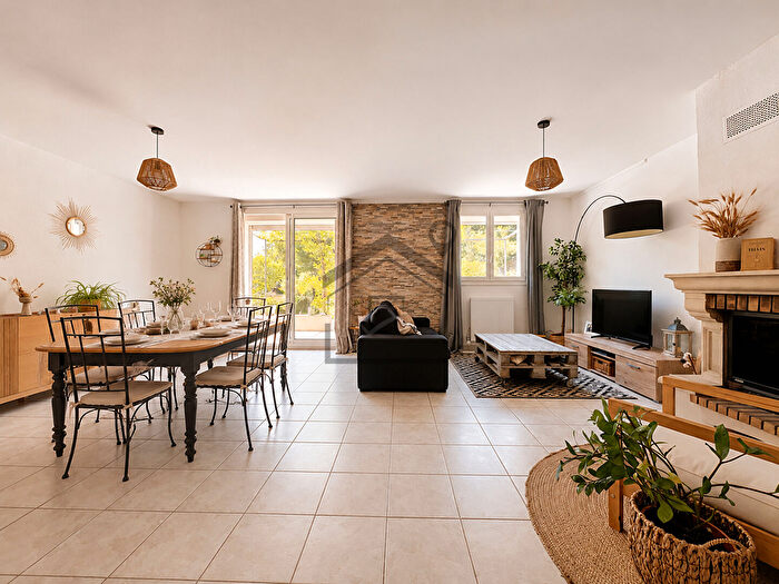 Maison 5 pièces à vendre à Vitrolles, Centre-ville, Roucas, Les Pins, Le Liourat