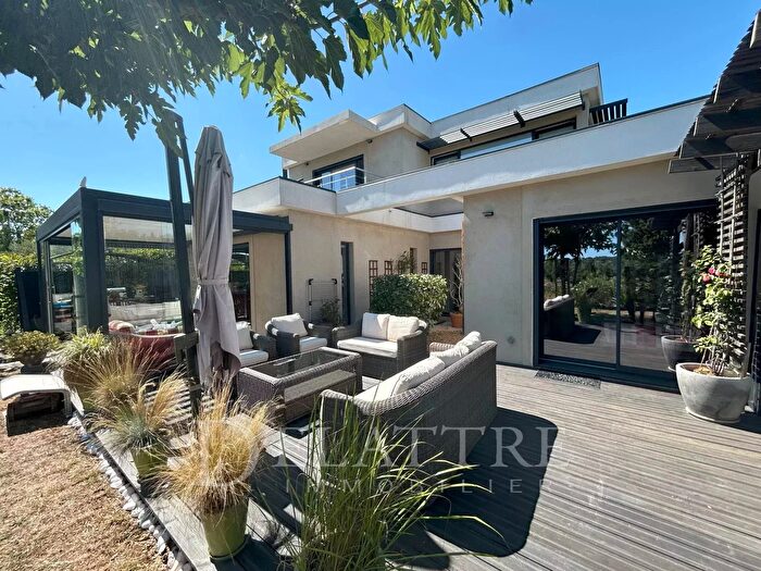 Maison à vendre - Opio - 5 pièces - 3 chambres