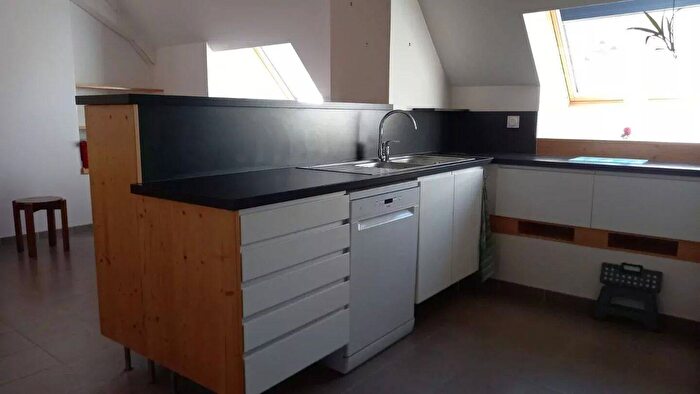 Saint-Pierre-dAlbigny : Appartement 3 pièces à louer