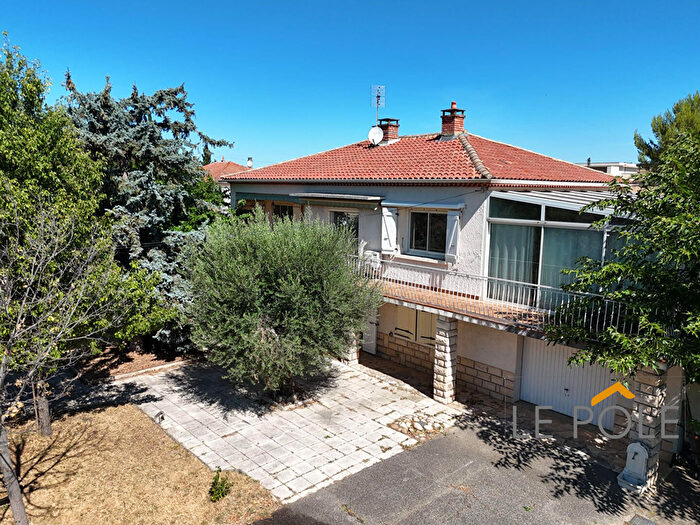 Bollène, Centre-ville : Maison 10 pièces à vendre