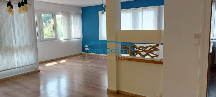 Appartement à vendre - Royan - 4 pièces - 3 chambres