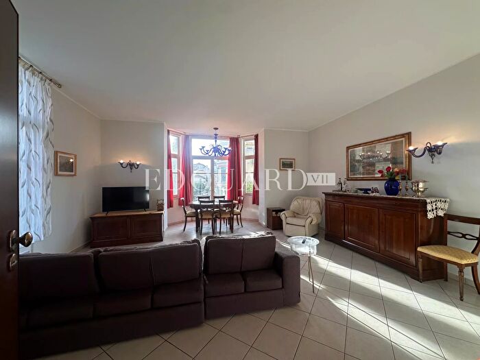 Menton, Hôtel de Ville, Vieille Ville, Musée, Madone, Carnolès : Appartement 3 pièces à louer