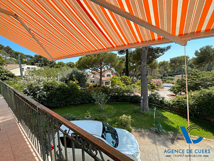 Maison à vendre - Carqueiranne - 6 pièces - 4 chambres