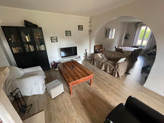 Maison à vendre - Nogent-le-Roi - 5 pièces - 3 chambres