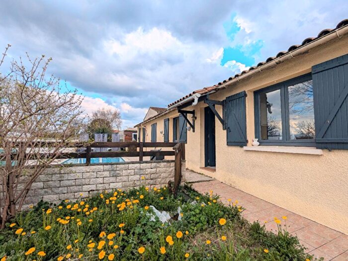 Maison à vendre - Cognac, Champ de Foire - 6 pièces - 5 chambres