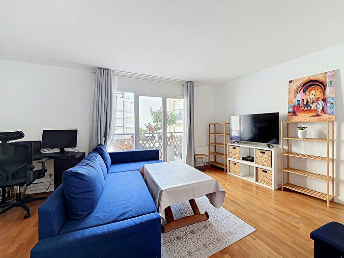 Appartement 3 pièces à vendre à Saint-Cyr-l'École, Centre-ville