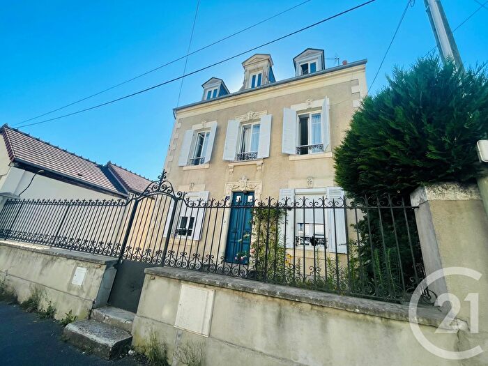 Nevers, Banlay : Maison 6 pièces à louer