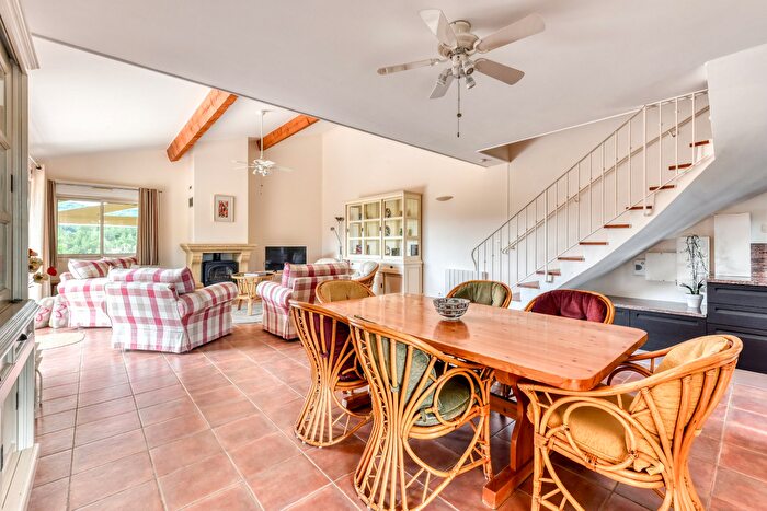 Maison à vendre - Durban-Corbières - 6 pièces - 4 chambres