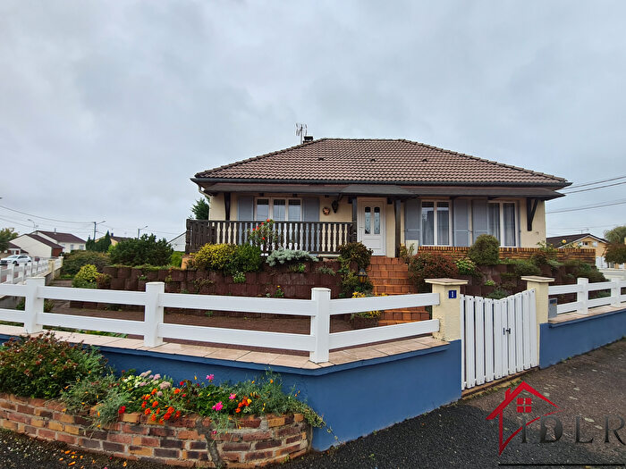 Maison à vendre - Villiers-en-Lieu - 5 pièces - 3 chambres