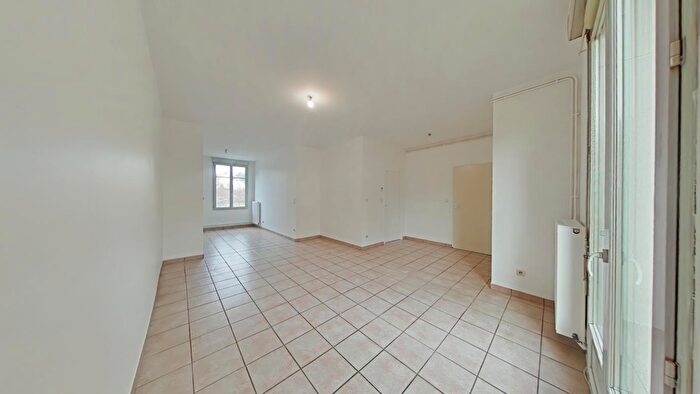 Appartement à louer - Saint-Étienne, Bernay, Valfuret - 3 pièces - 2 chambres