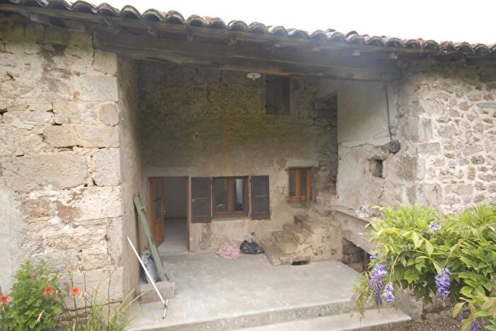 Maison à louer - Saint-Barthélemy-Grozon - 2 pièces - 1 chambre