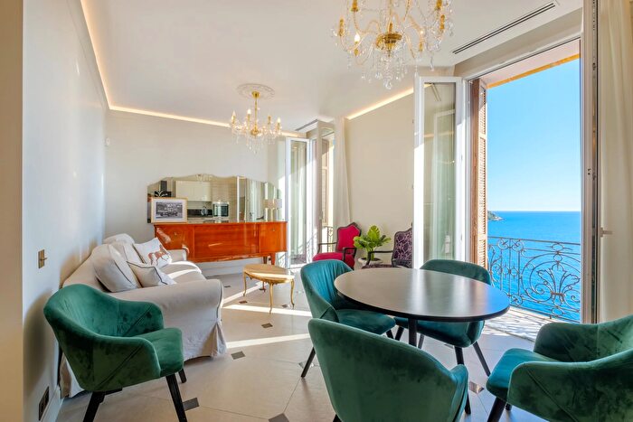 Roquebrune-Cap-Martin, Cabbé, Saint-Roman, Roquebrune : Appartement 3 pièces à vendre