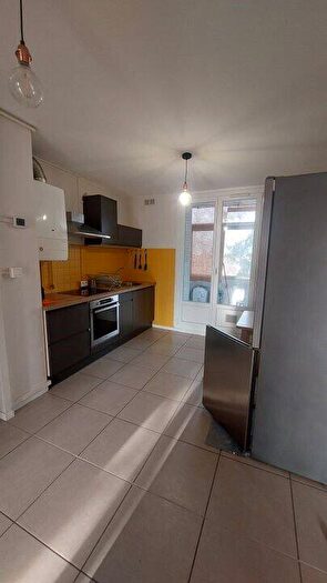 Appartement à louer - Renaudie-La Plaine, Saint-Martin-dHères - 4 pièces - 3 chambres