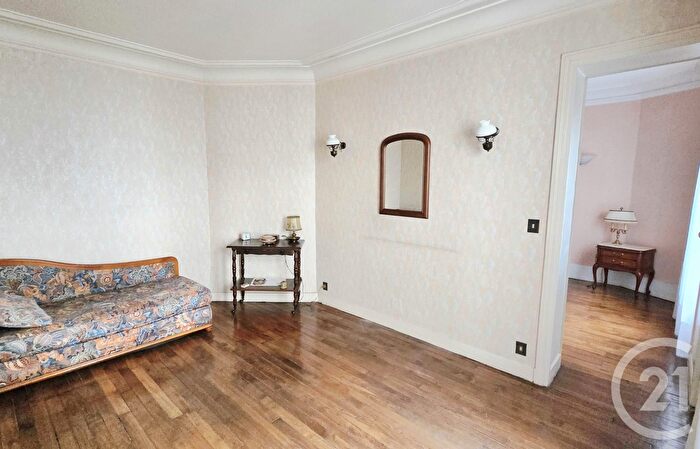 Appartement à vendre - Paris e , Jules Joffrin - 3 pièces - 2 chambres