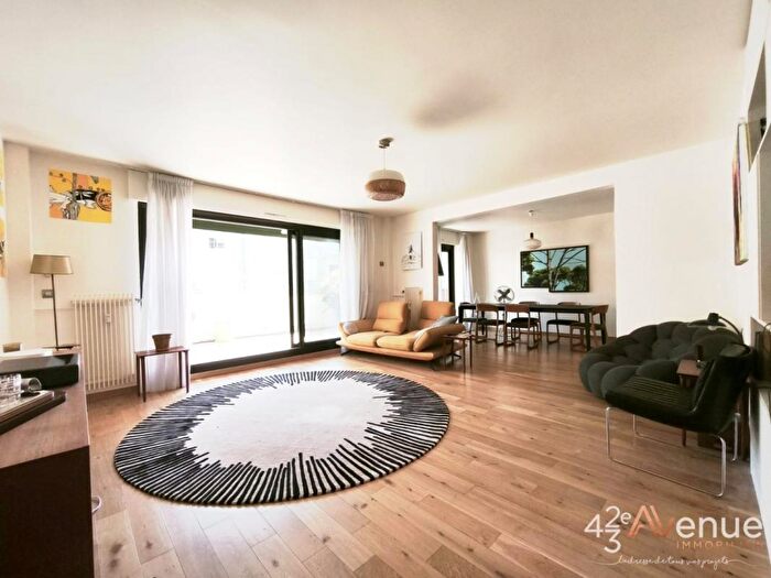 Appartement 6 pièces à vendre - Saint-Étienne, Centre-ville, Peuple, Chavanelle