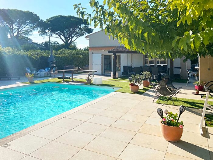 Maison 5 pièces à Saint-Tropez, à vendre