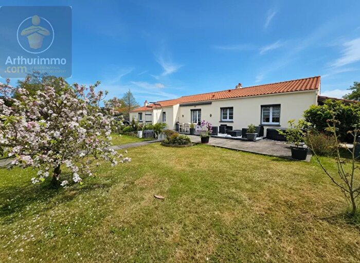 Maison 5 pièces à vendre - Bouin