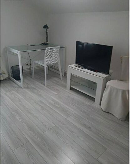 Appartement 2 pièces à Baudouin République, Le Bourget, à louer