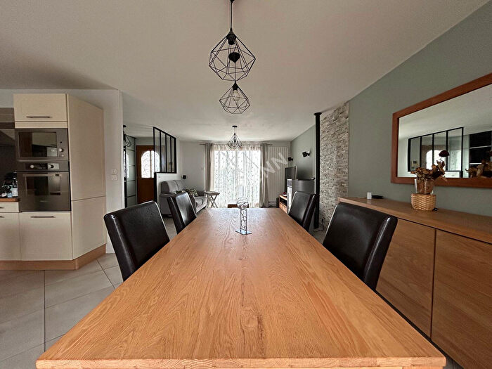 Maison 5 pièces à Osny, Liviliiers, Ennery, Zone Commerciale l'Oseraie, à vendre
