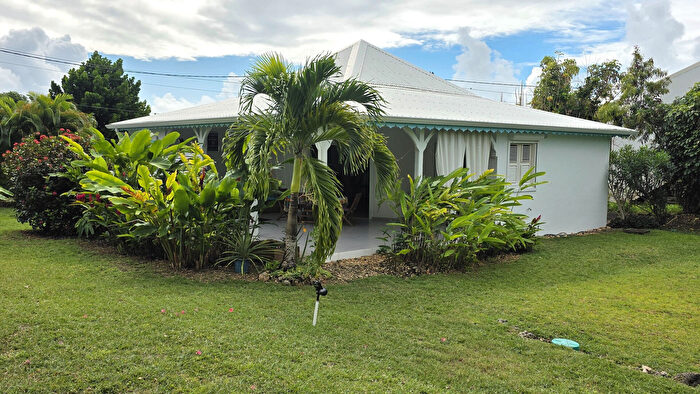 Maison à vendre - Capesterre-de-Marie-Galante - 3 pièces - 2 chambres