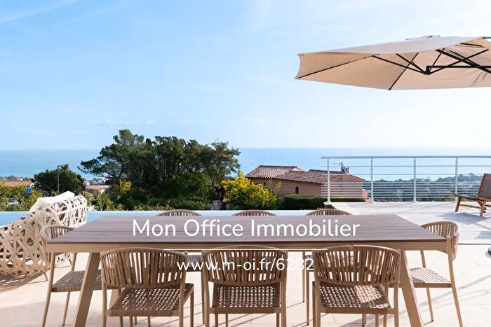 Maison 6 pièces à Fréjus, Saint-Aygulf, à vendre