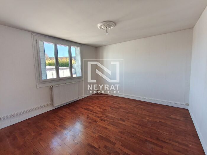 Appartement à louer - Chalon-sur-Saône, Saint-Jean des Vignes - 4 pièces - 3 chambres