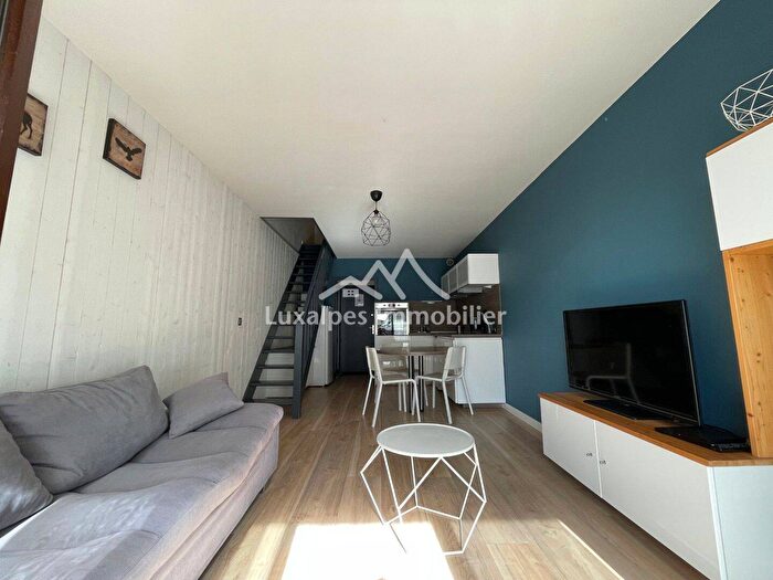 Nord, Thônes : Appartement 4 pièces à louer