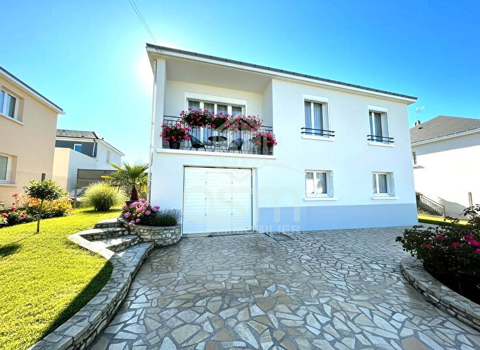 Maison à vendre - Montbazon - 5 pièces - 3 chambres