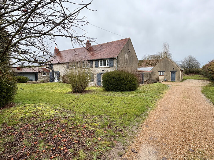 Maison à vendre - Pithiviers - 6 pièces - 5 chambres