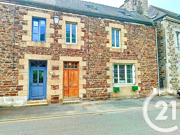 Maison à louer - Pontrieux - 5 pièces - 4 chambres