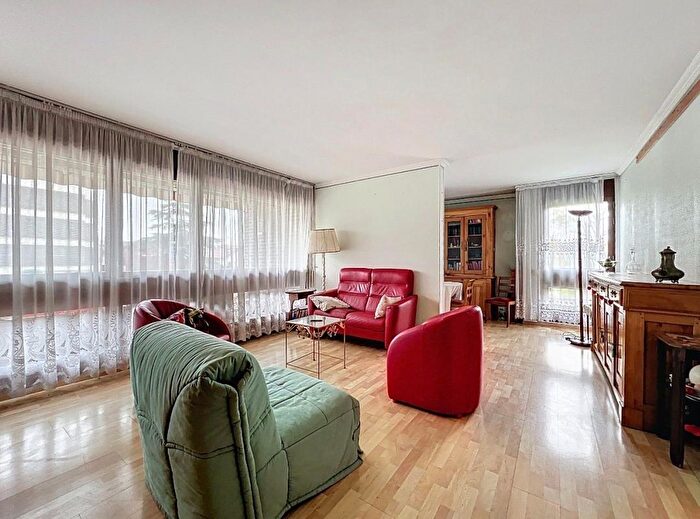 Appartement à vendre - Limeil-Brévannes, Pasteur, Marquèze - 5 pièces - 3 chambres