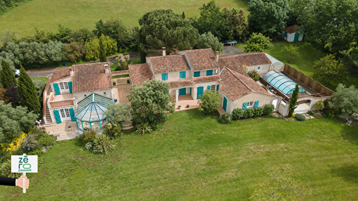 Maisons à vendre et appartements à louer - 1