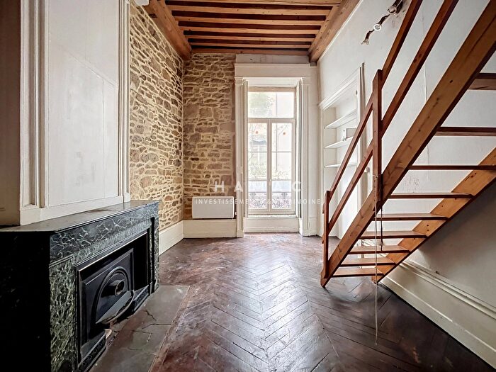 Lyon 1er, Bas des Pentes, Presqu'île : Appartement 2 pièces à vendre