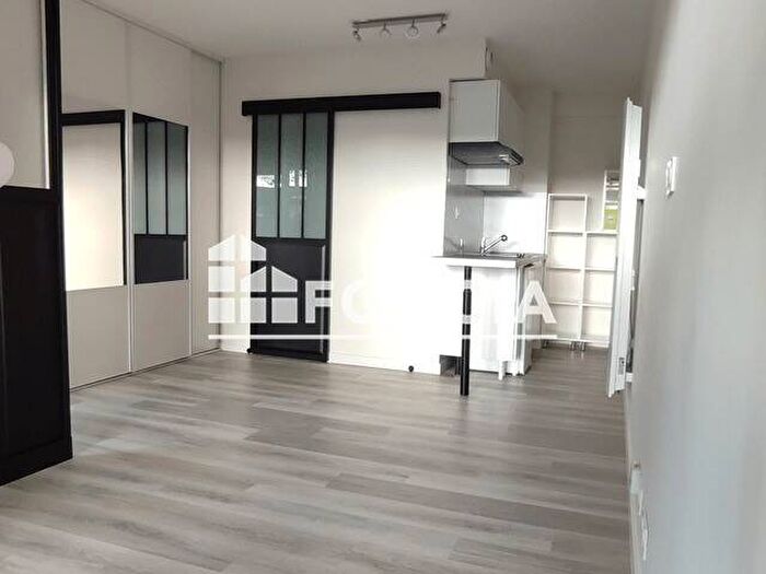 Appartement à louer - Ostrohove, Saint-Martin-Boulogne - 1 pièce