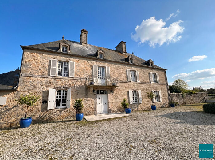 Maison à vendre - Audouville-la-Hubert - 8 pièces - 5 chambres