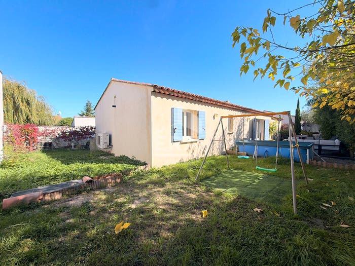 Maison 4 pièces à Le Puy-Sainte-Réparade, à vendre