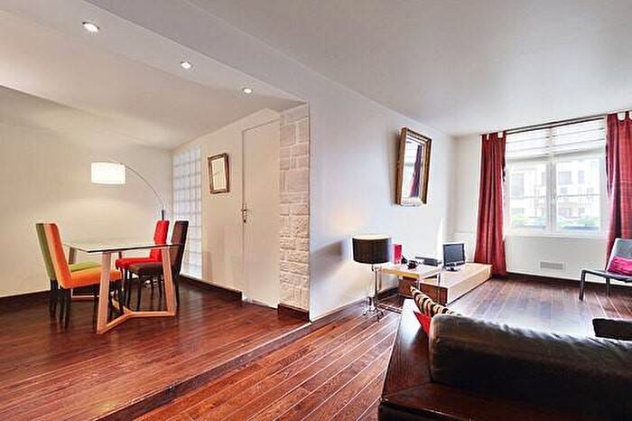 Appartement à louer - Les Halles, Paris er arrondissement - 3 pièces - 1 chambre