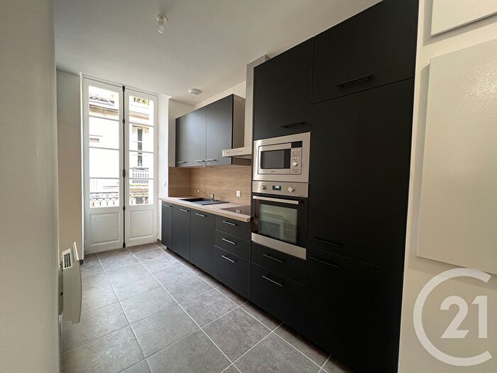 Appartement 3 pièces à Bordeaux, Victor Hugo, à louer