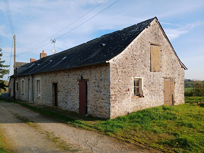 Saulges : Maison 4 pièces à vendre
