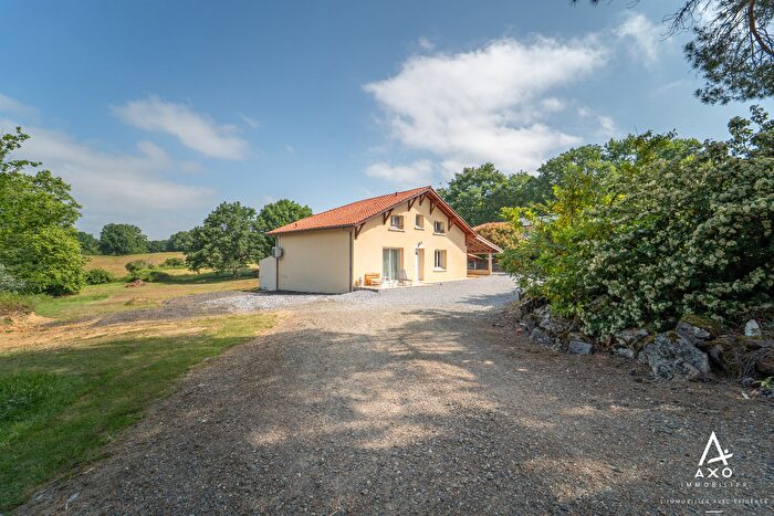 Maison 6 pièces à Buanes, à vendre