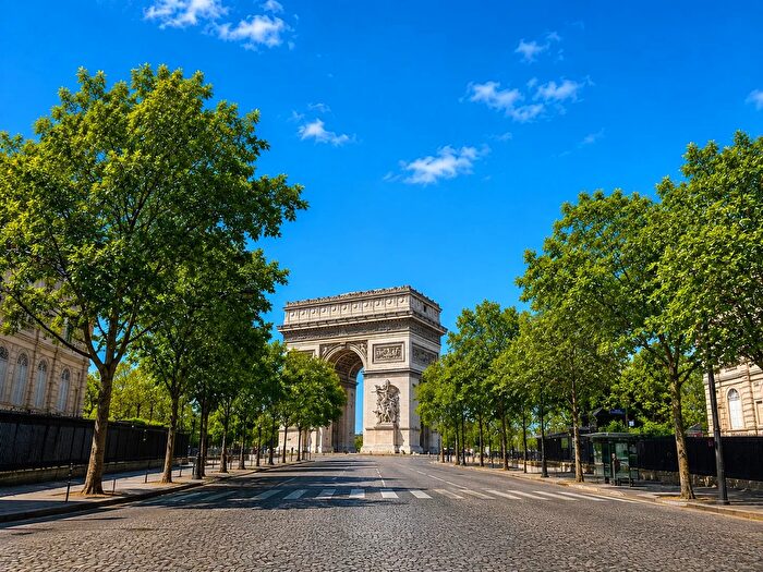 Paris 8ème, Hoche Friedland : Appartement 2 pièces à louer